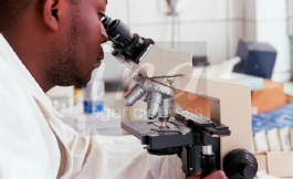 quality-control-microscope - Pharmakina